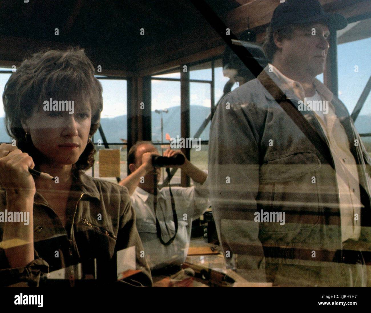 HOLLY HUNTER, JOHN GOODMAN, ALWAYS, 1989 Stock Photo - Alamy