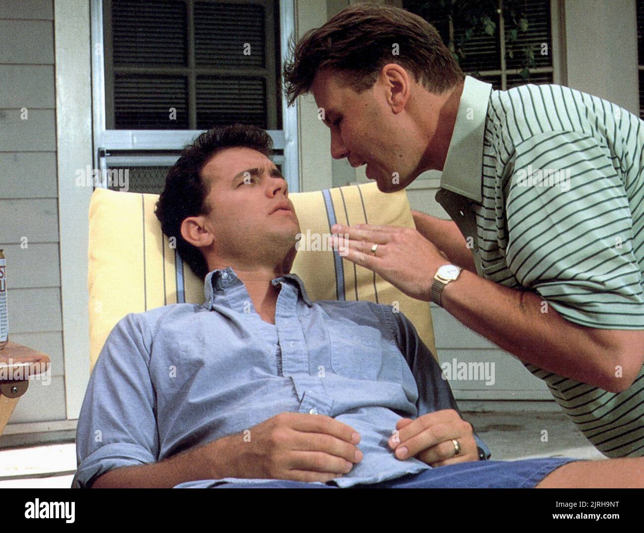 TOM HANKS, RICK DUCOMMUN, THE 'BURBS, 1989 Stock Photo - Alamy