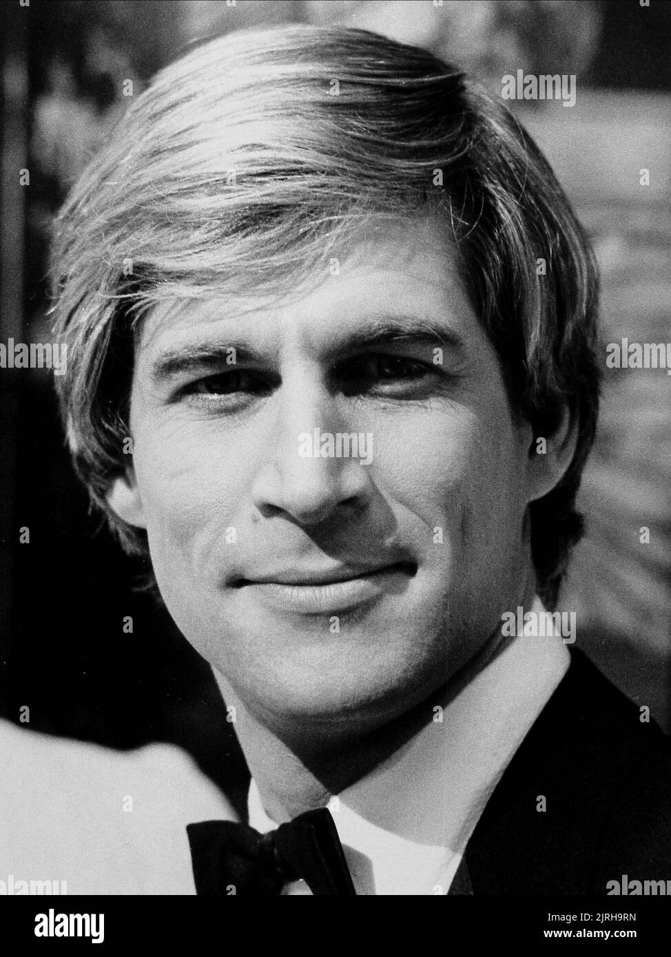 Manimal tv 1983 simon maccorkindale hi-res stock photography and images ...