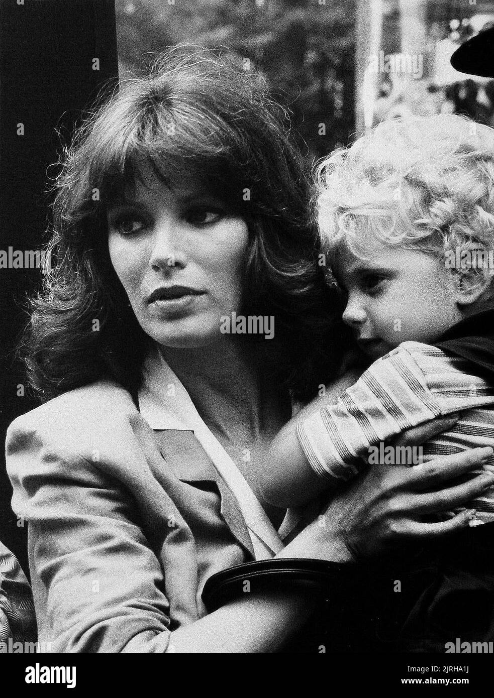 JACLYN SMITH, ALLEN DECHESER, RAGE OF ANGELS, 1983 Stock Photo - Alamy