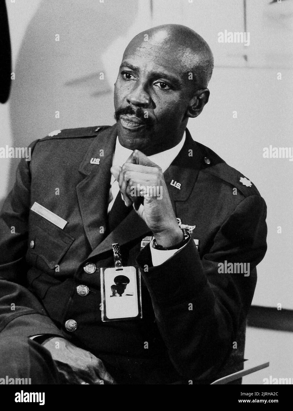 LOUIS GOSSETT JR, THE POWERS OF MATTHEW STAR, 1982 Stock Photo - Alamy