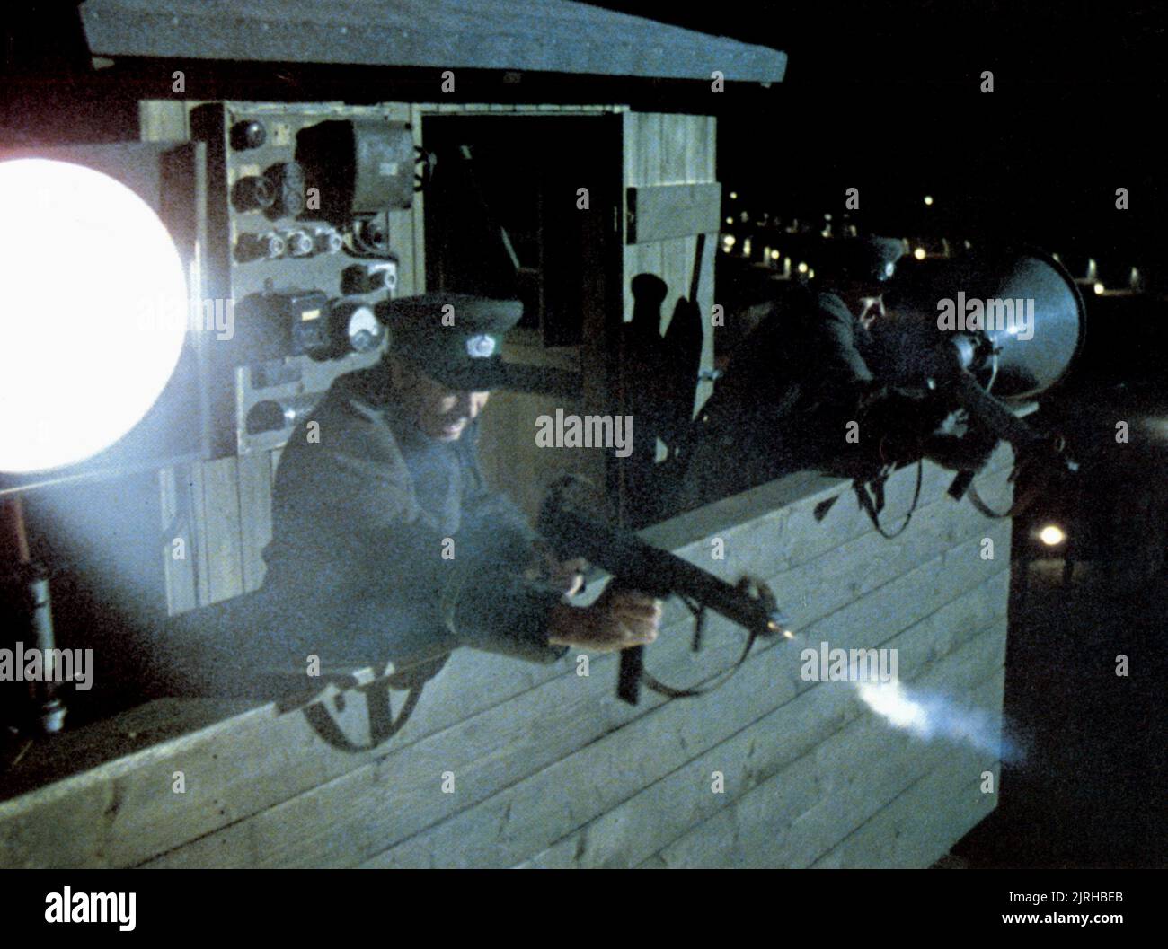 GERMAN GUARDS, NIGHT CROSSING, 1981 Stock Photo - Alamy