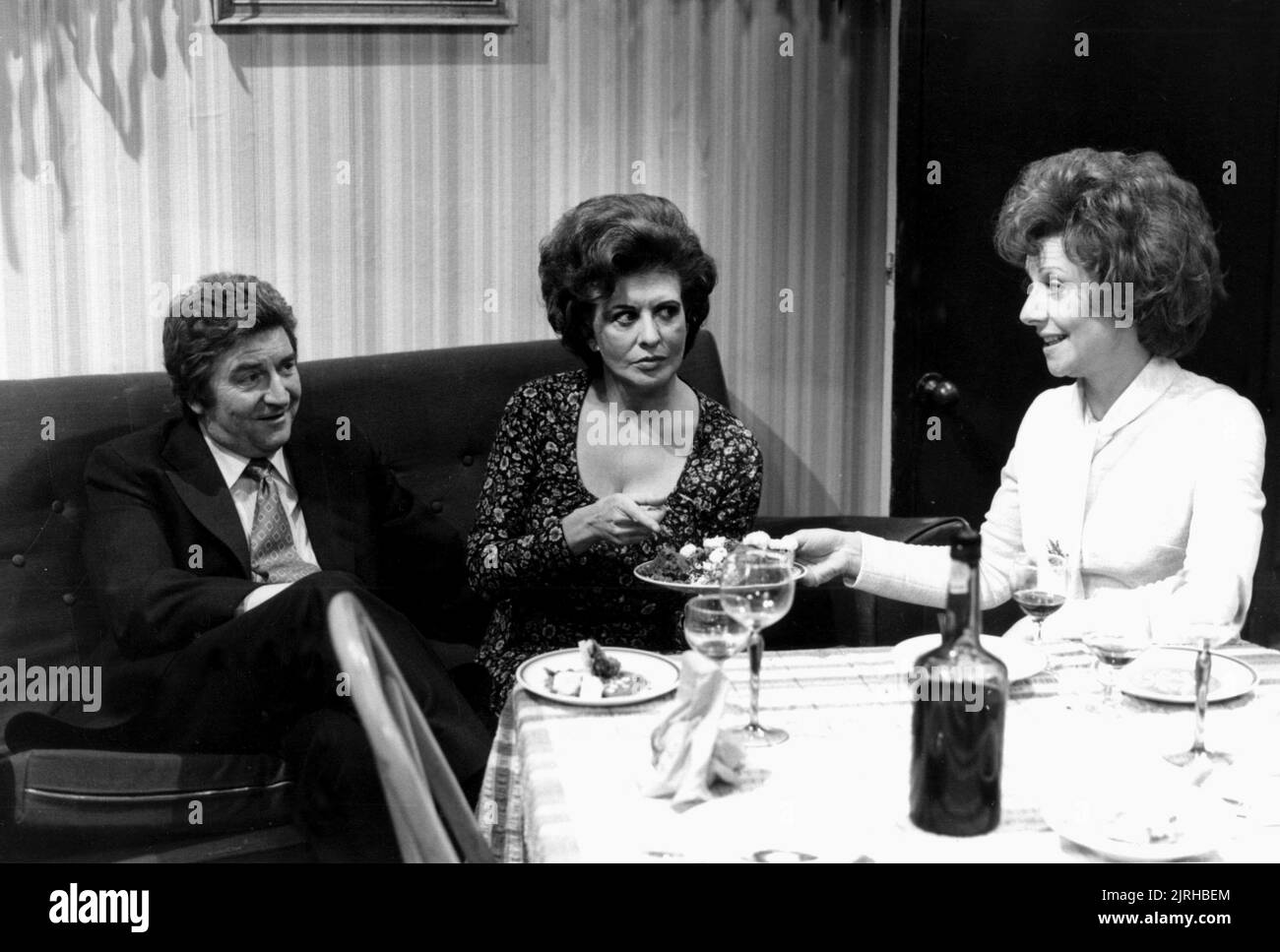 PETER ADAMSON, PATRICIA PHOENIX, BARBARA KNOX, CORONATION STREET, 1980 ...
