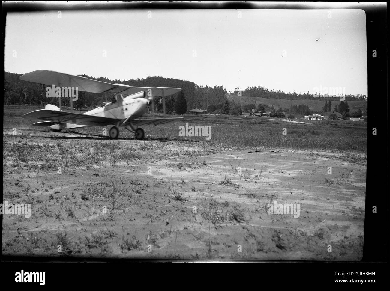 Bi plane 1920s hi-res stock photography and images - Alamy
