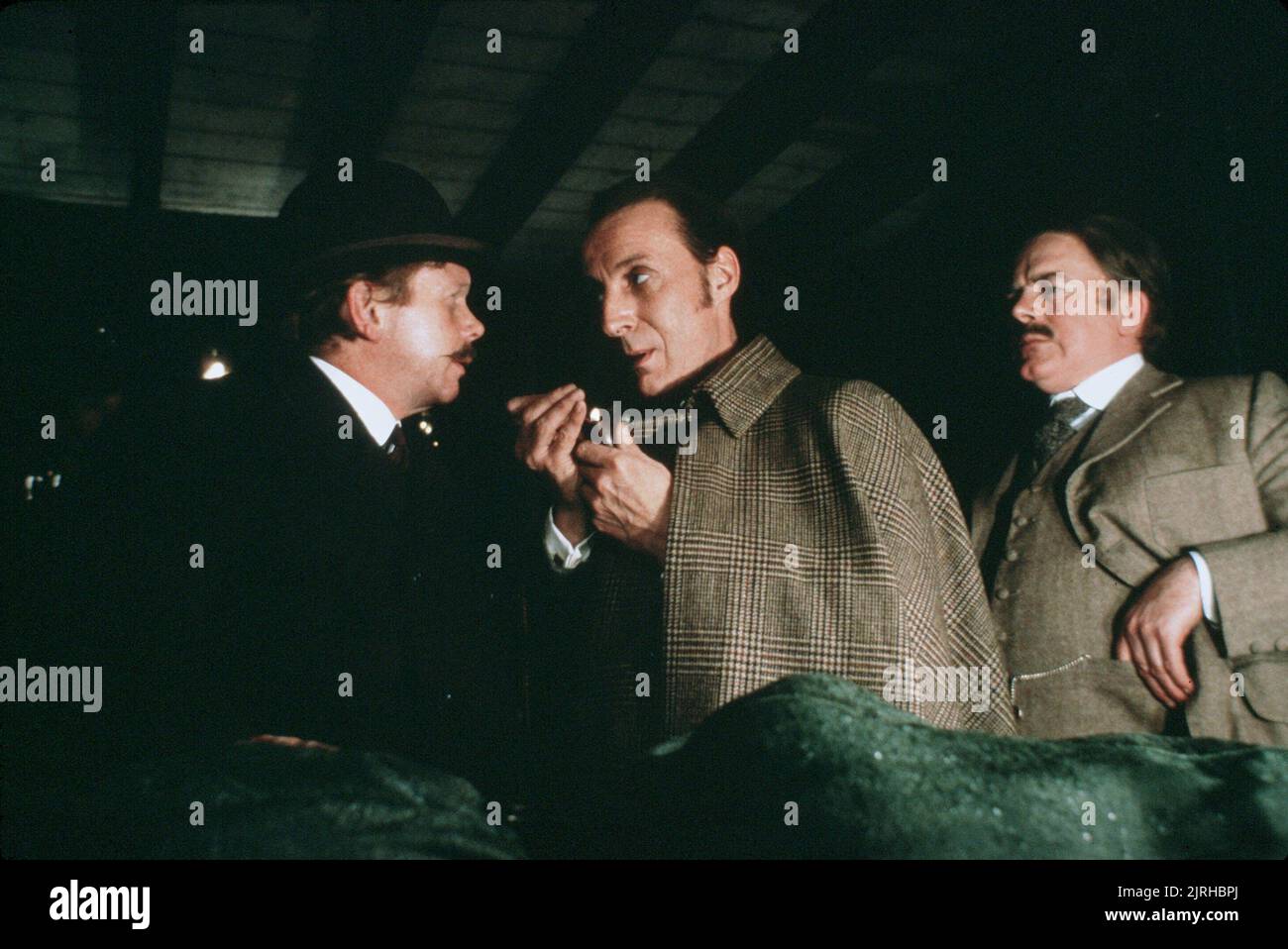 RONALD LACEY, IAN RICHARDSON, DONALD CHURCHILL, THE HOUND OF THE ...