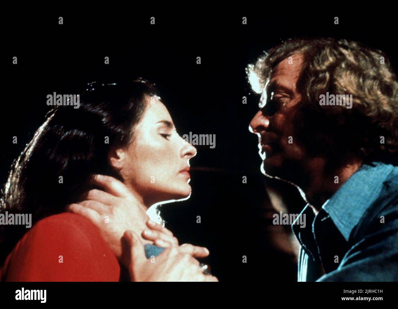 ANDREA MARCOVICCI, MICHAEL CAINE, THE HAND, 1981 Stock Photo - Alamy