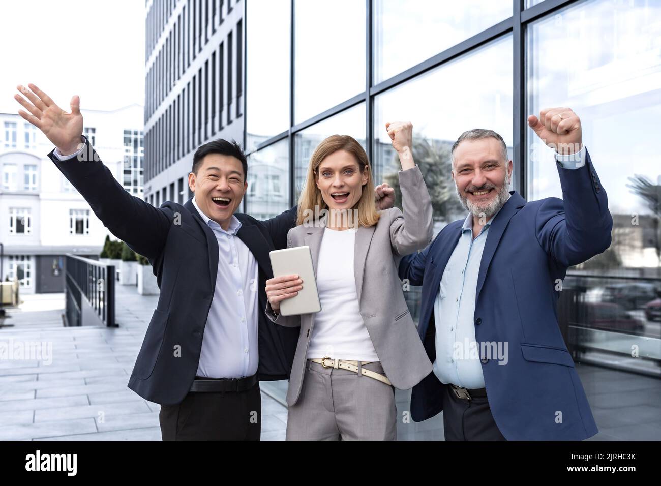 Success employees hi-res stock photography and images - Alamy