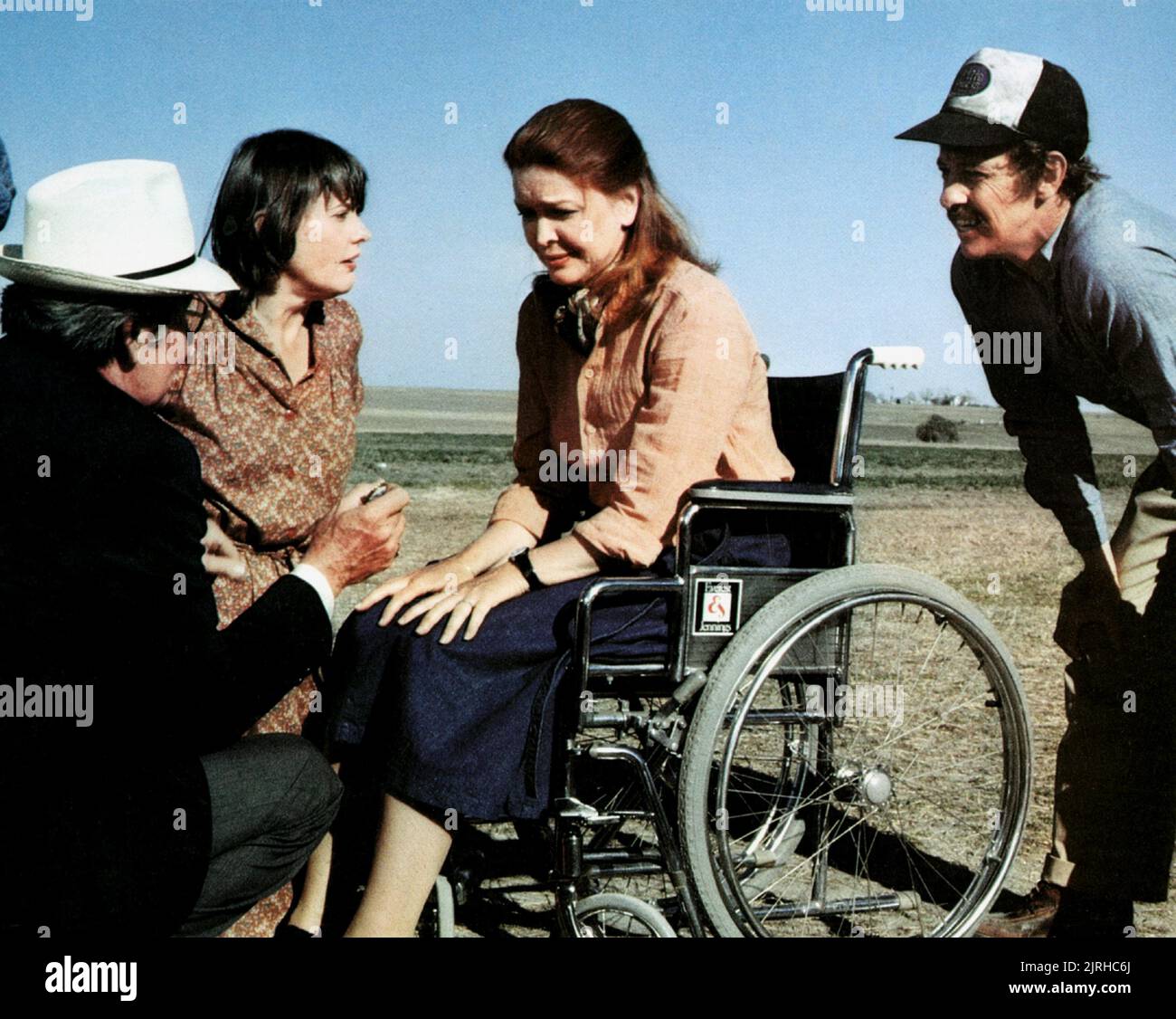 RICHARD FARNSWORTH, ELLEN BURSTYN, RESURRECTION, 1980 Stock Photo - Alamy