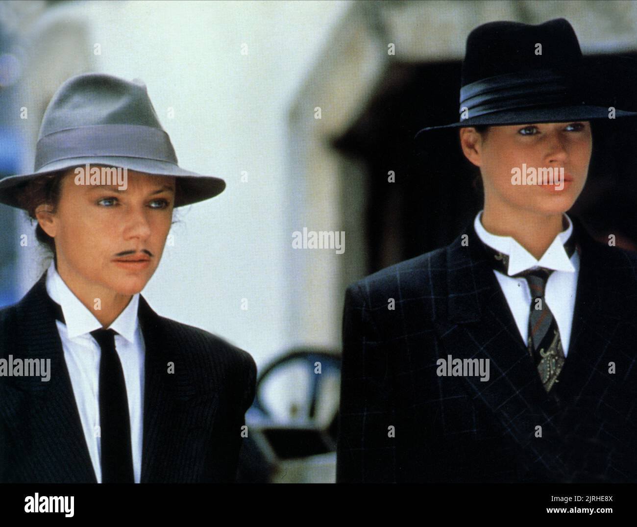 Wilde orchidee 1989 jacqueline bisset hi-res stock photography and ...