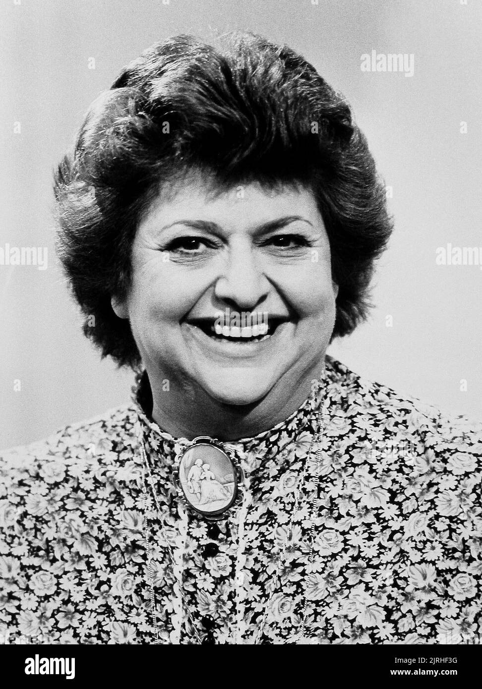 CLAIRE RAYNER, THE PYRAMID GAME, 1985 Stock Photo - Alamy