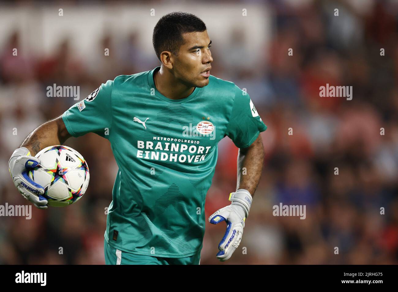 EINDHOVEN - PSV Eindhoven goalkeeper Walter Benitez during the UEFA ...
