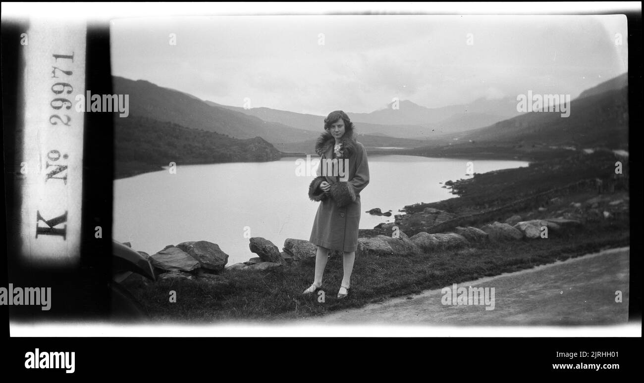 Mary Searle, 1920s to 1930s, by Roland Searle Stock Photo - Alamy