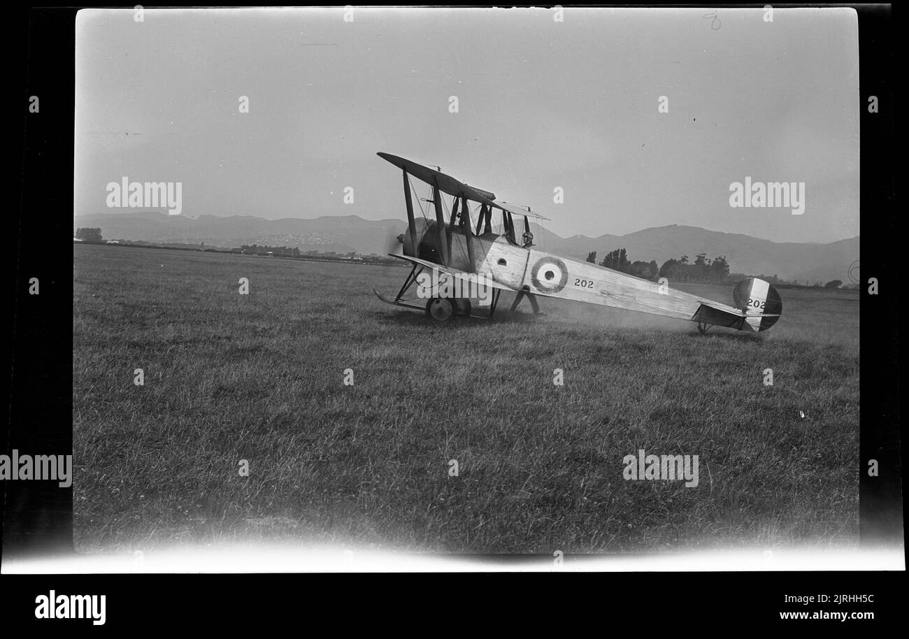 1920s airfield hi-res stock photography and images - Alamy