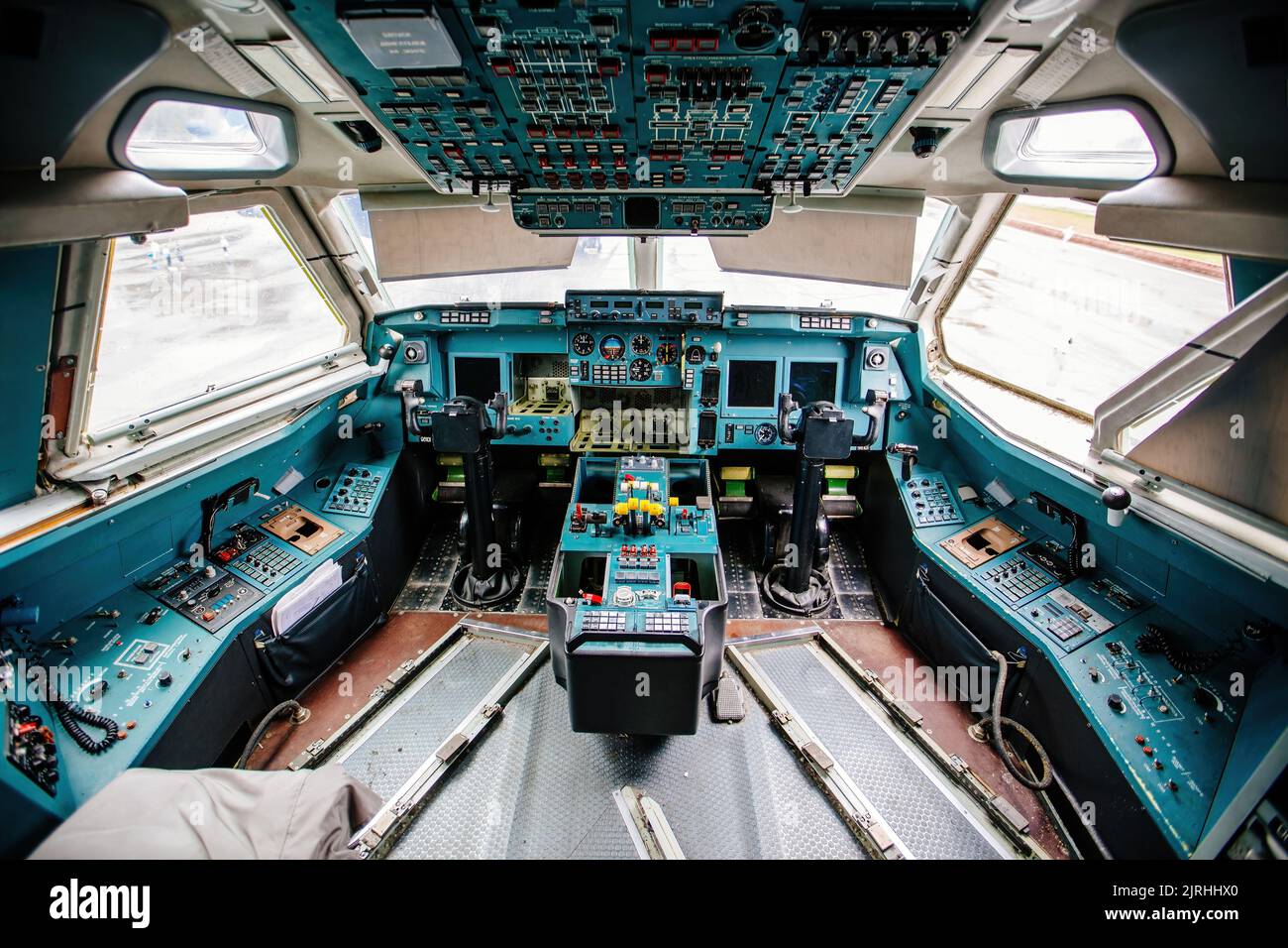 Inside the cockpit of an old airplane Stock Photo - Alamy