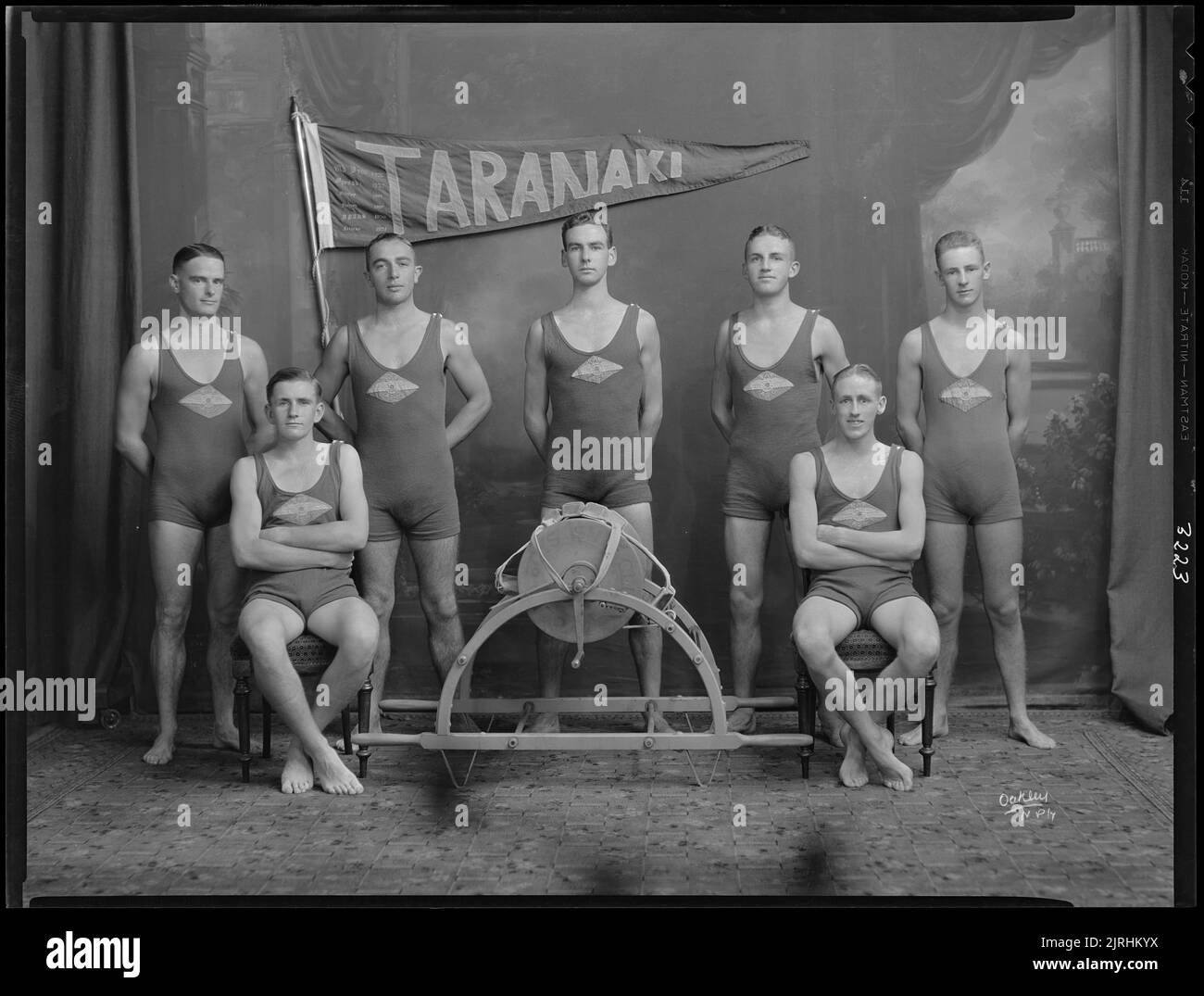 Circa 1930 high school hi-res stock photography and images - Alamy