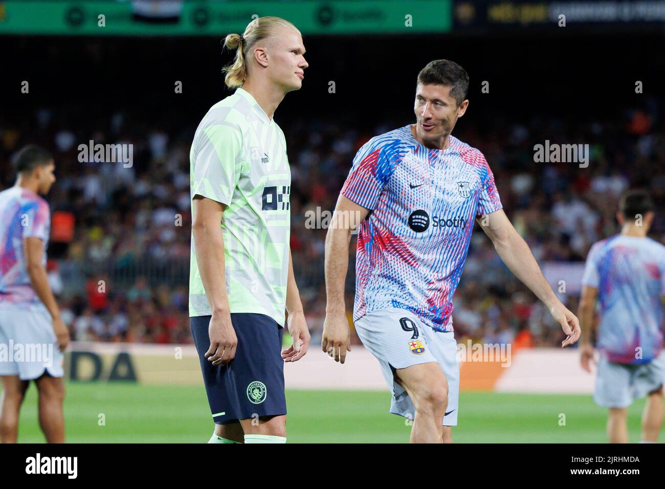 Haaland lewandowski hi-res stock photography and images - Alamy