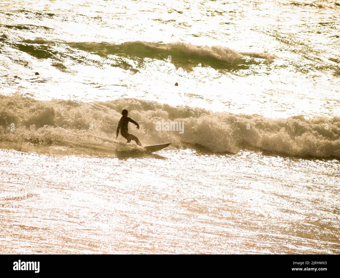 Raglan new zealand surfing hi-res stock photography and images - Alamy