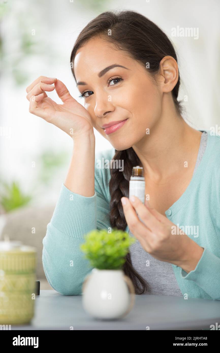 Essential oil for sale hi-res stock photography and images - Alamy