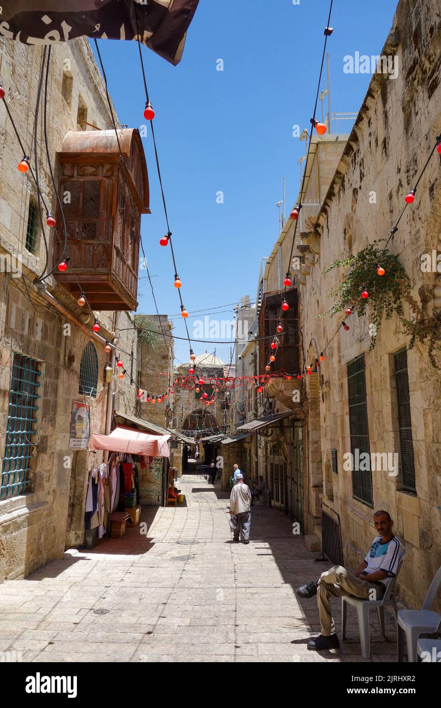 Common street architecture hi-res stock photography and images - Alamy