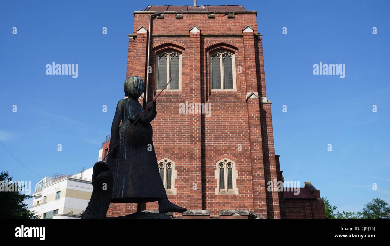 Biserica anglicana hi-res stock photography and images - Alamy