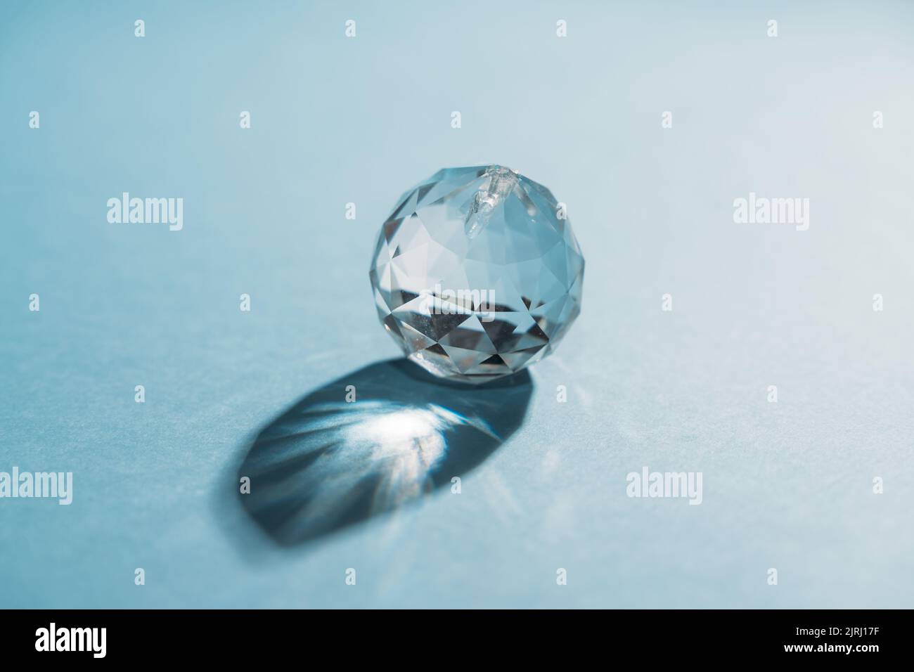 Quartz refraction hi-res stock photography and images - Alamy