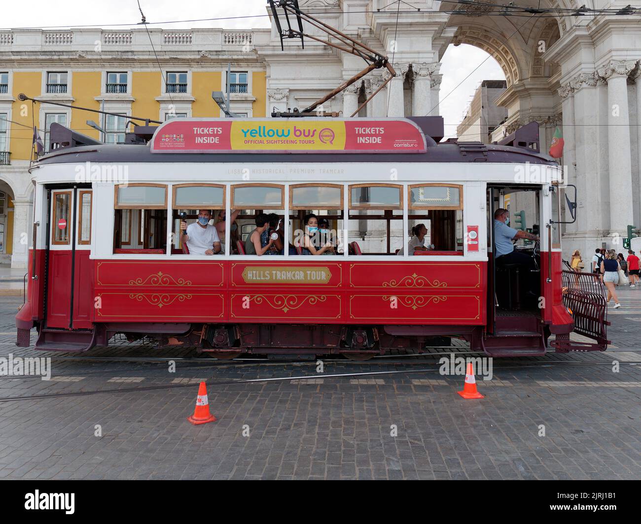 Tram aka Streetcar aka Trolley in Commercial Square beside the Rua ...