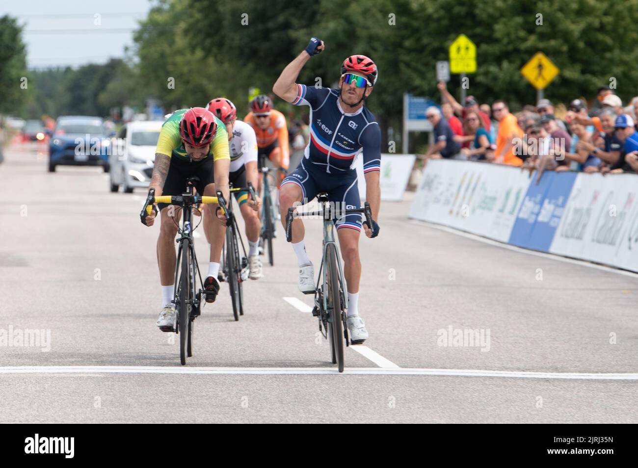 Kevin Le Cunff of France wins the men's C5 classification of the 2022 ...
