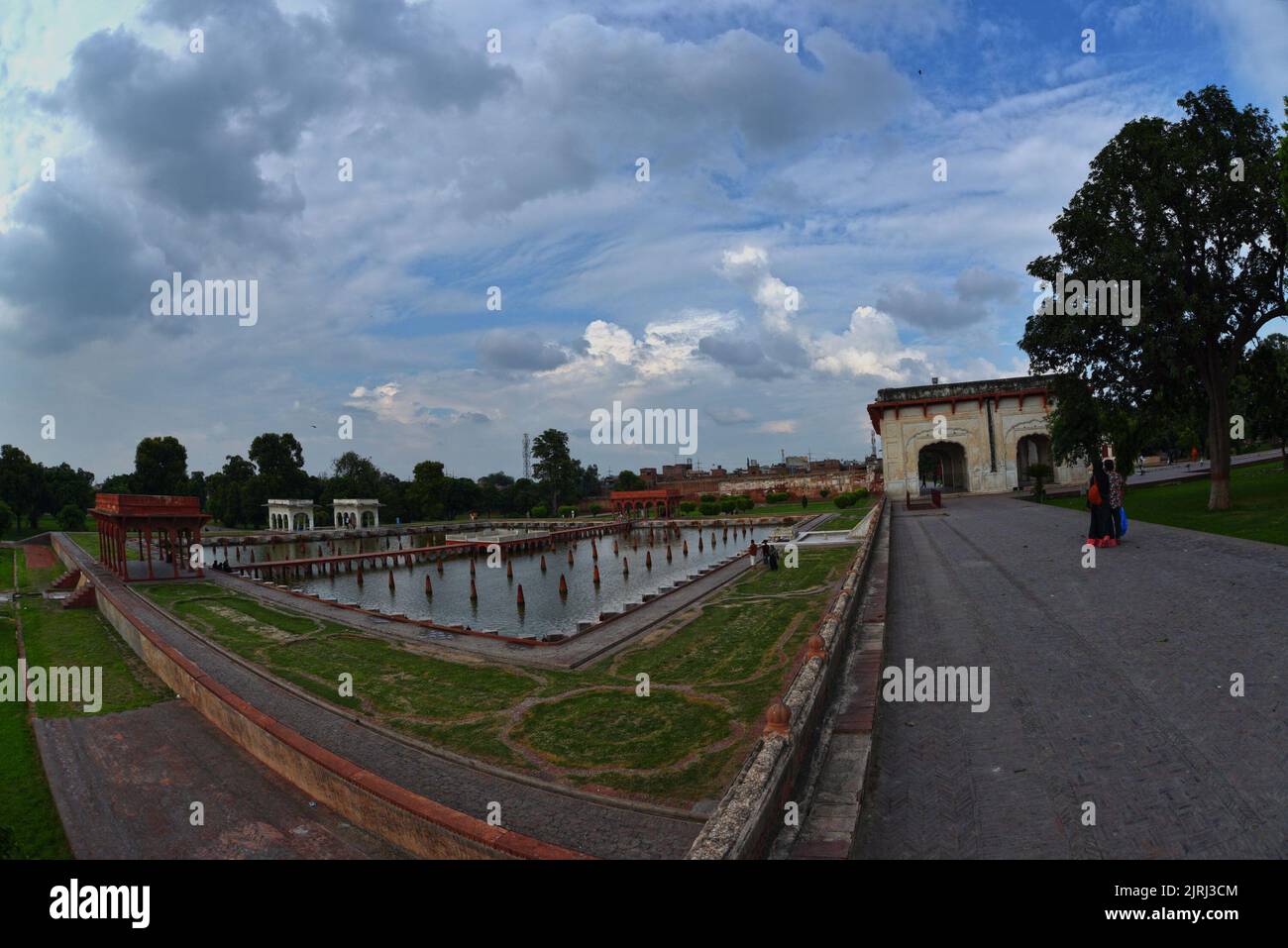 Shalimar garden lahore pakistan hi-res stock photography and images - Alamy