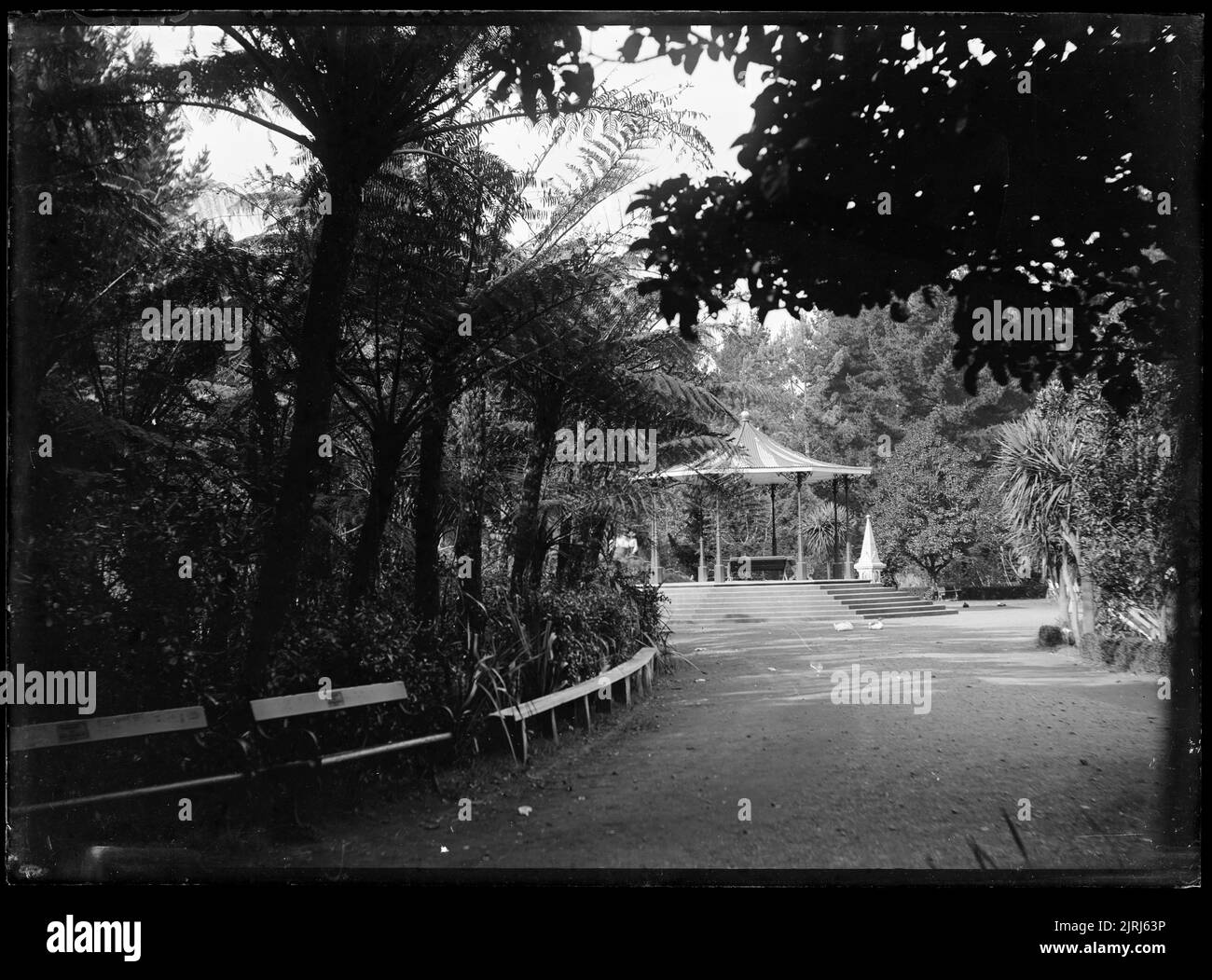 New Plymouth Recreation Ground, circa 1908, Taranaki, by Fred Brockett ...
