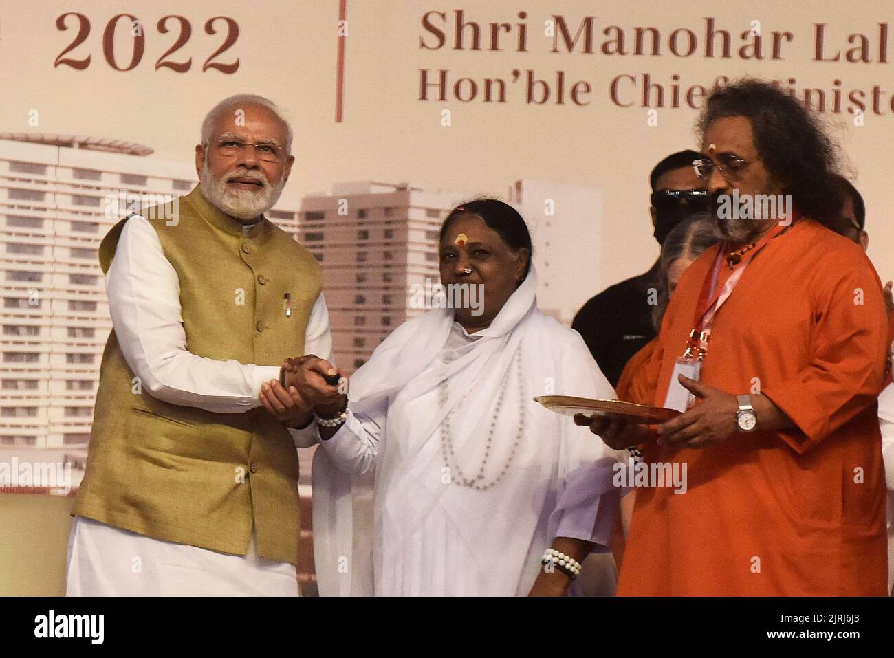 FARIDABAD, INDIA - AUGUST 24: Prime Minister Narendera Modi with Mata ...
