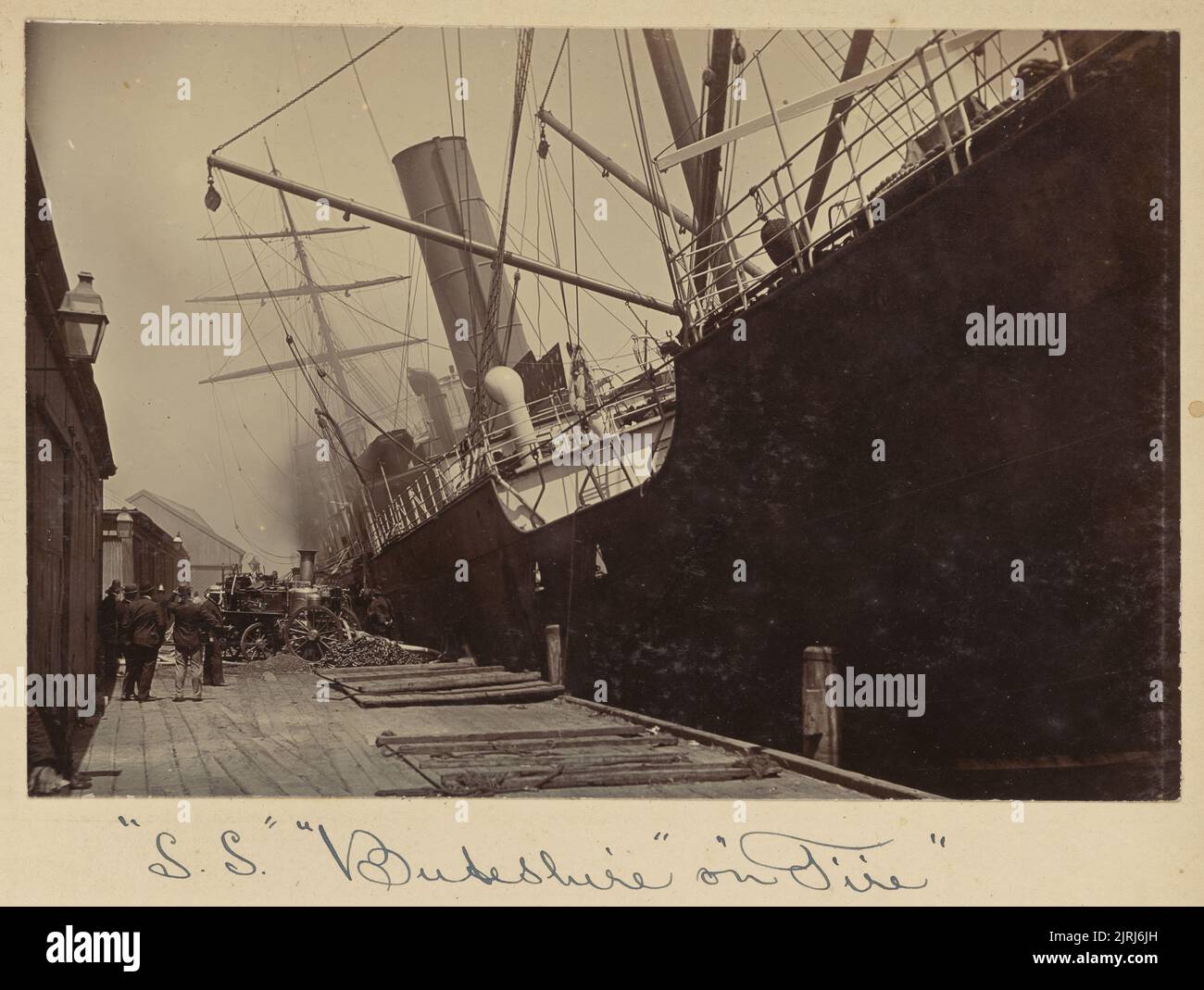 Fire sydney hi-res stock photography and images - Alamy