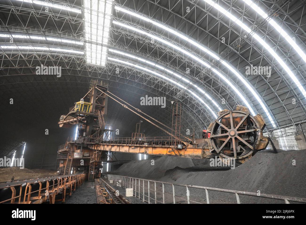 HUAI'AN, CHINA - AUGUST 24, 2022 - Photo shows the generator set of ...