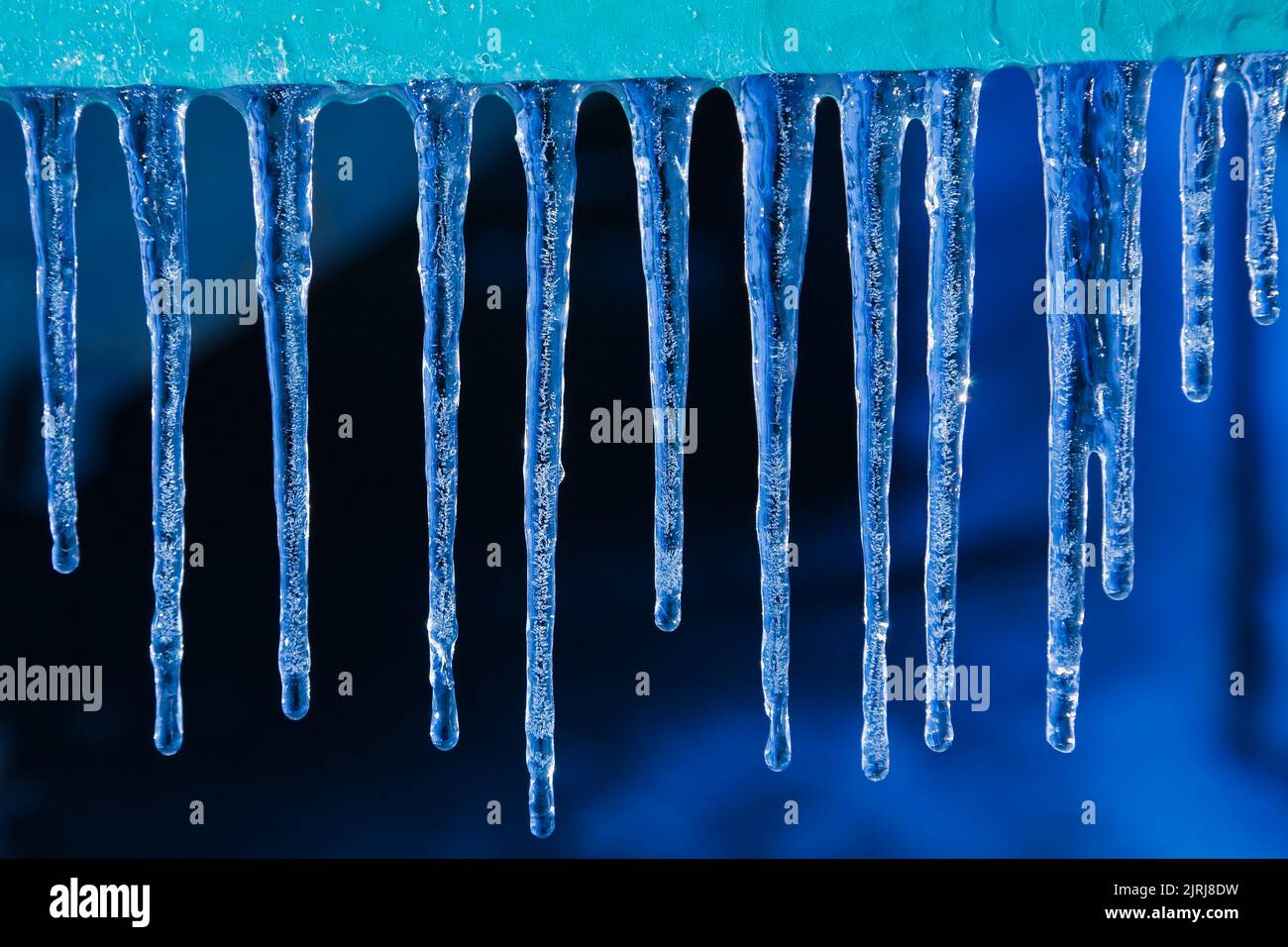 Long icicles form water hi-res stock photography and images - Alamy