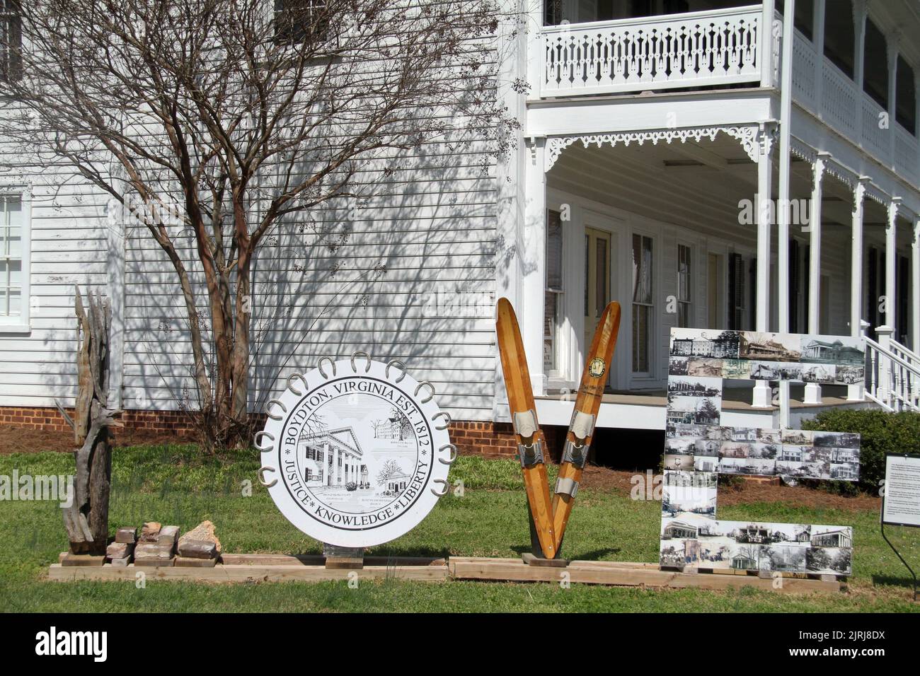 The boyd tavern hi-res stock photography and images - Alamy