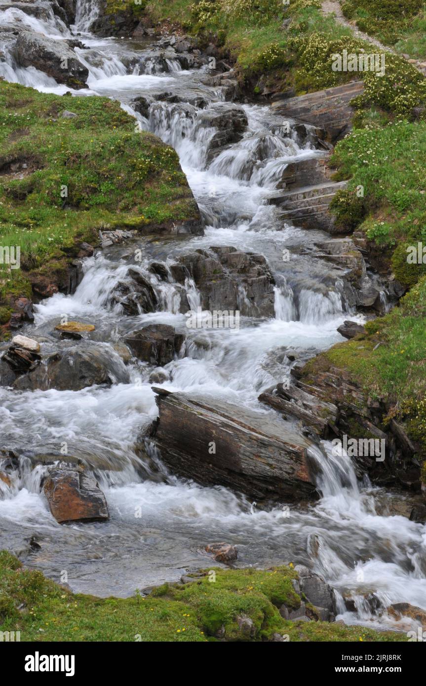 Pretty creek hi-res stock photography and images - Alamy