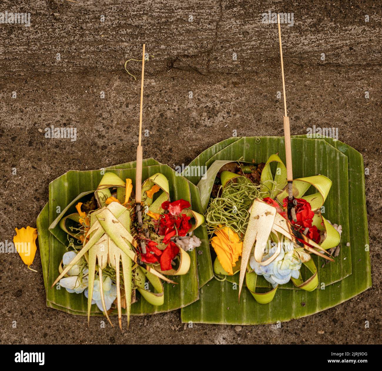 Traditional balinese offering baskets hi-res stock photography and ...