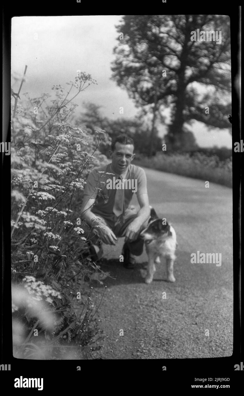 Somerset eric lee johnson and dog hi-res stock photography and images ...