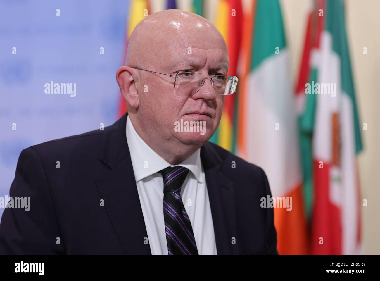 Banned landmines hi-res stock photography and images - Alamy