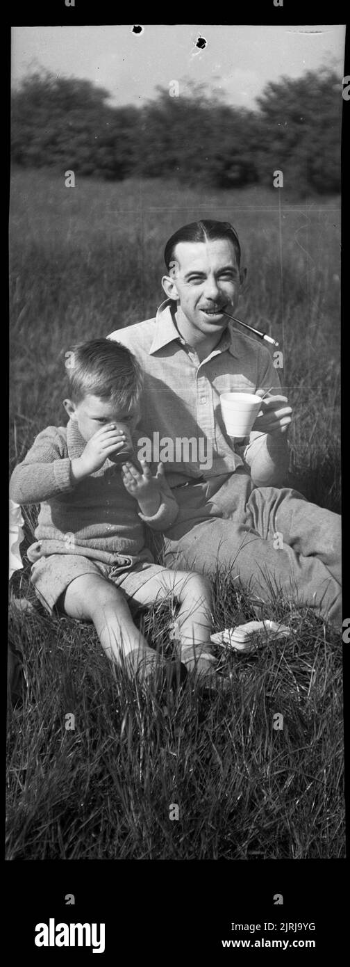 London paddy and michael johnson hi-res stock photography and images ...