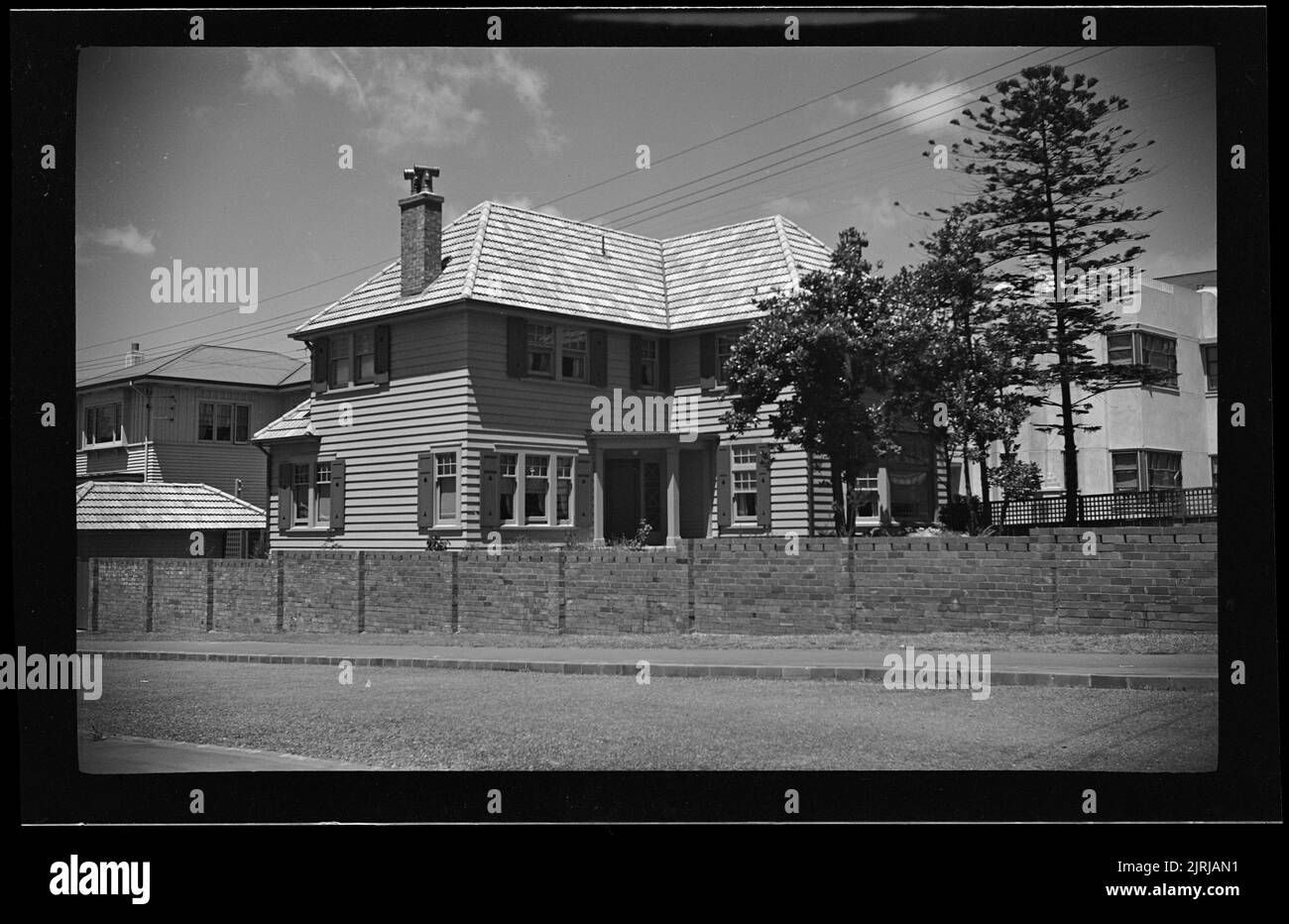 Williamson Housing in Wellington : Fitzherbert Terrace, 1940s ...