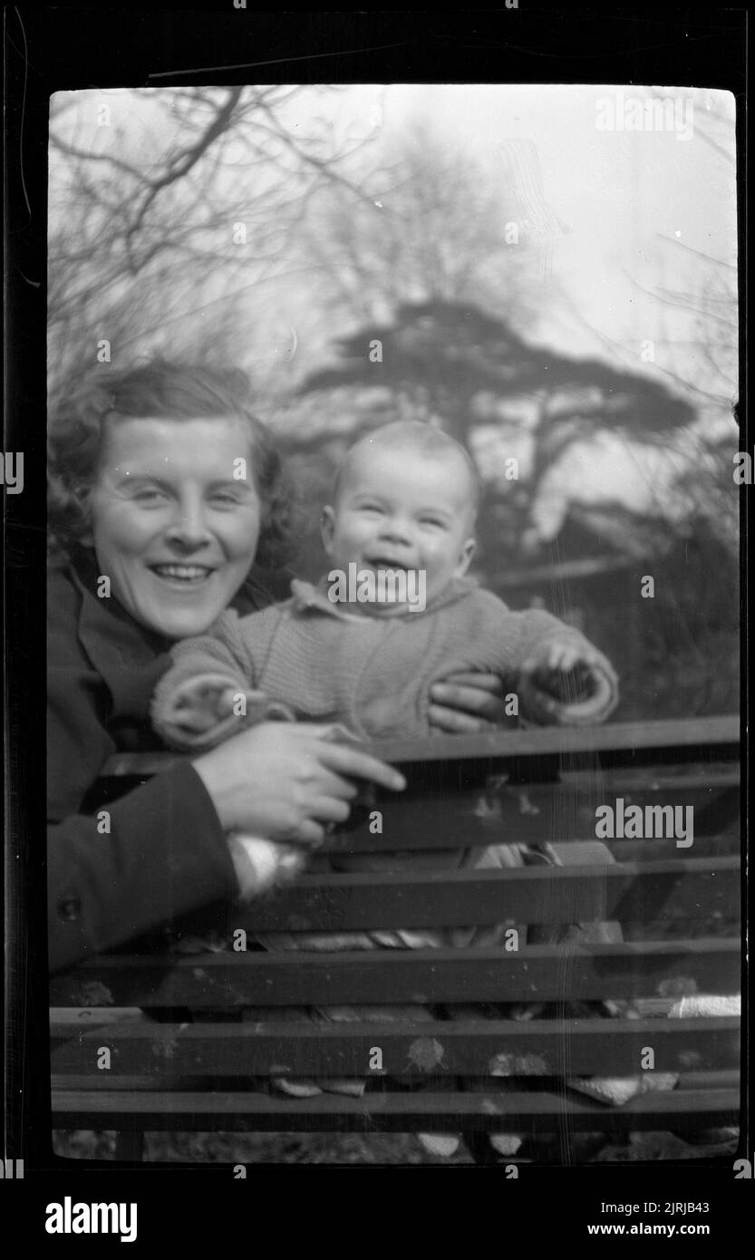 London paddy and michael johnson hi-res stock photography and images ...