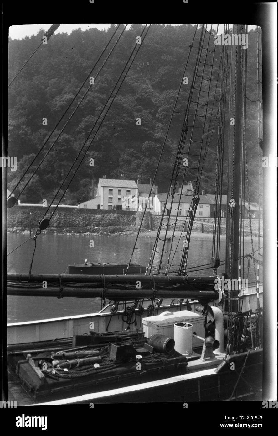 English coastal waters Black and White Stock Photos & Images - Alamy