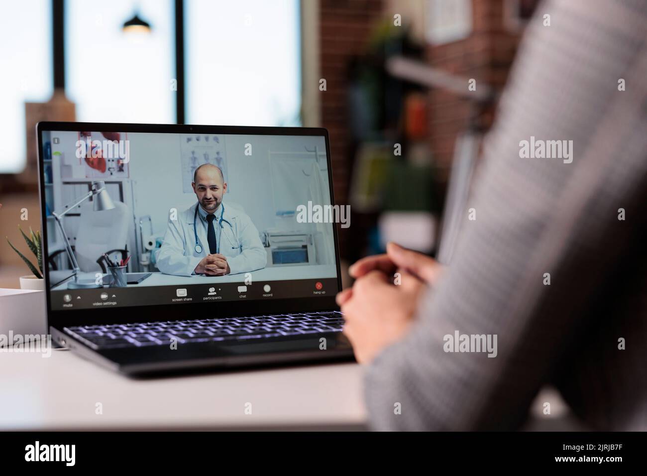 Telehealth hi-res stock photography and images - Alamy