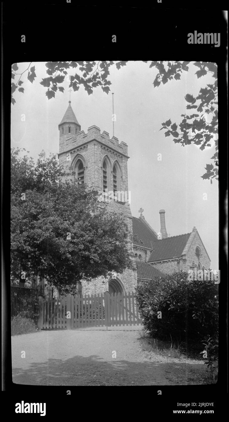 English capture Black and White Stock Photos & Images - Alamy