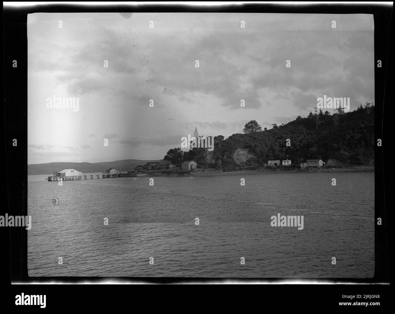 Headland and wharf headland and wharf hi-res stock photography and ...