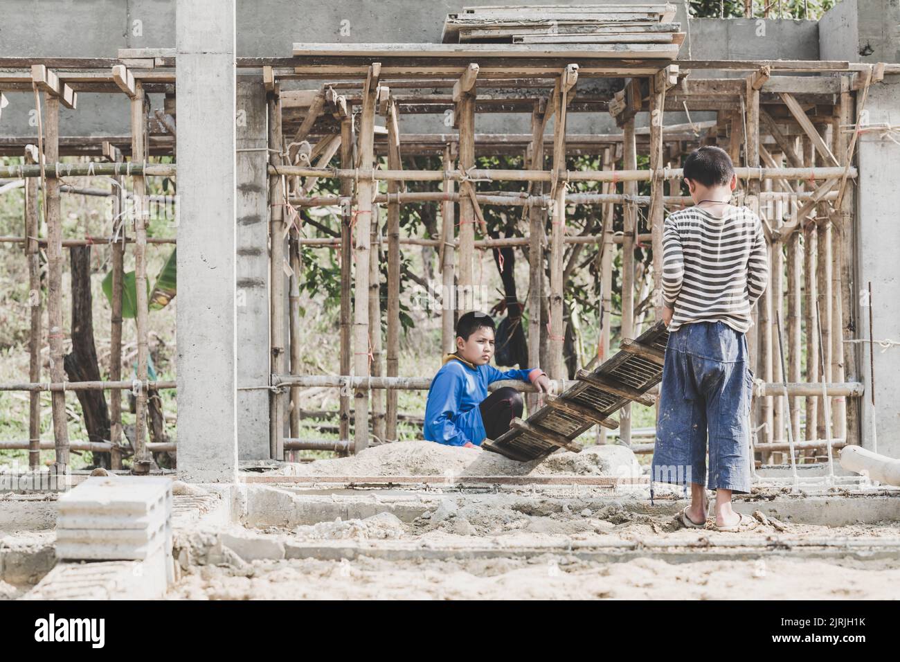Children working on construction sites, Poor children, poverty, Child ...