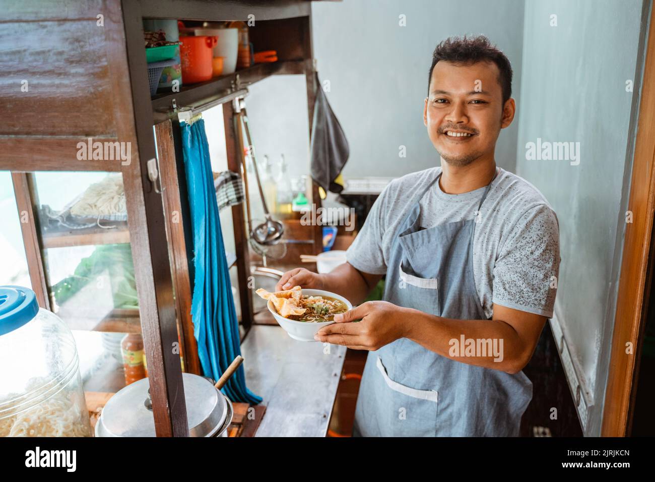 Food stall preparing seasoning chicken hi-res stock photography and ...