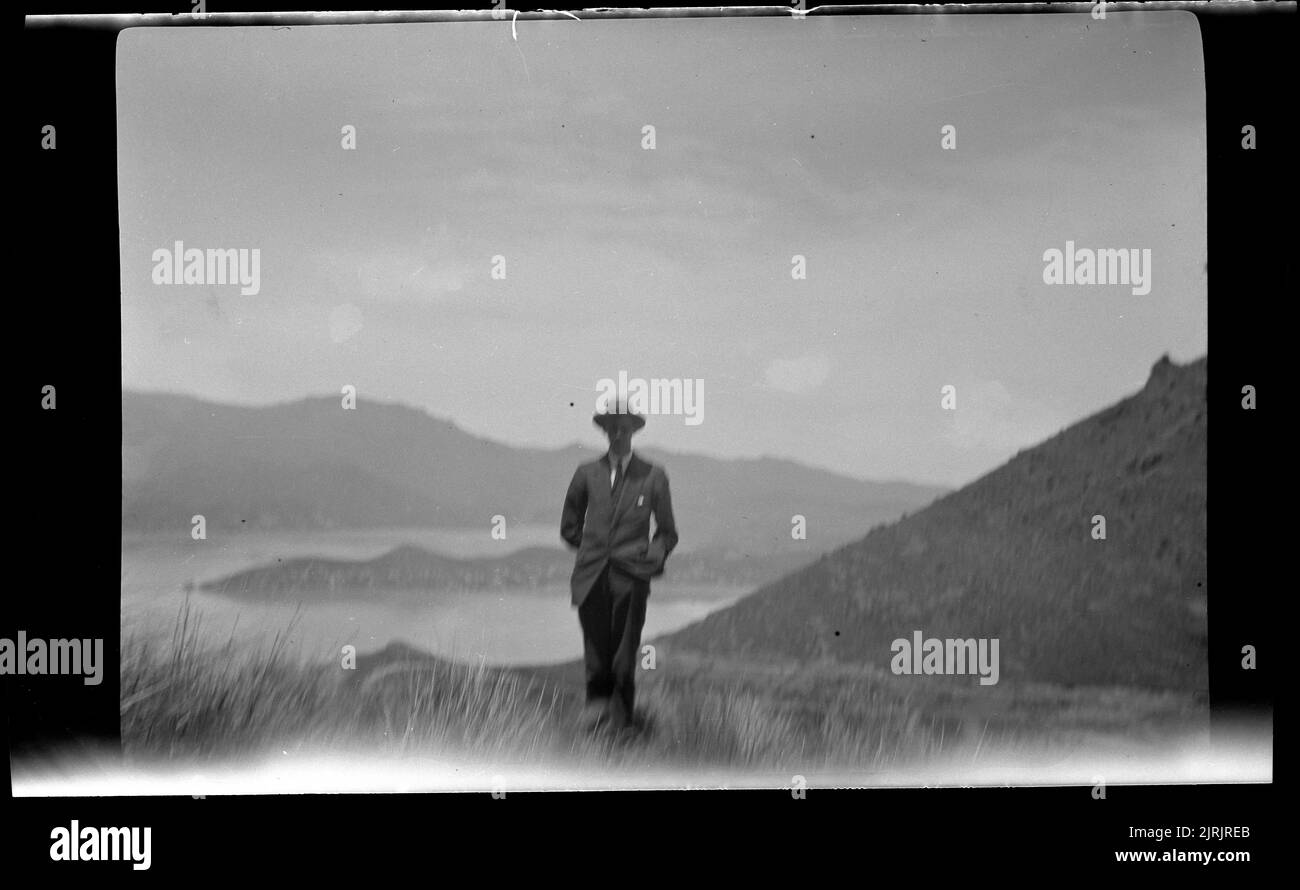 [Roland Searle], 1920s to 1930s, New Zealand, by Roland Searle Stock ...