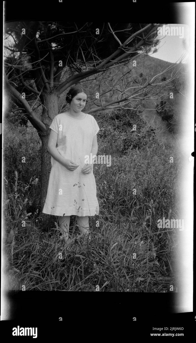 1920s, 1930s woman portrait Black and White Stock Photos & Images - Alamy