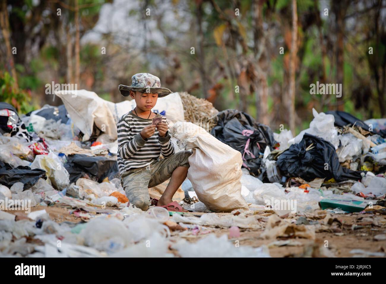 Children are junk to keep going to sell because of poverty, World ...